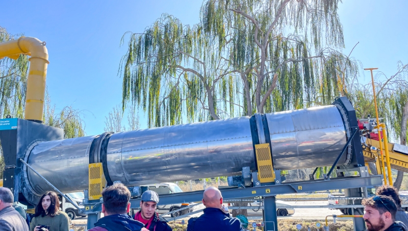 Holcim presenta Tector e inaugura su nueva planta de morteros (1.500m2 ...