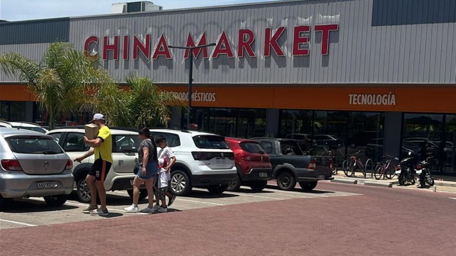 China Market se expande con nuevas tiendas en Uruguay: Almenara Mall ...
