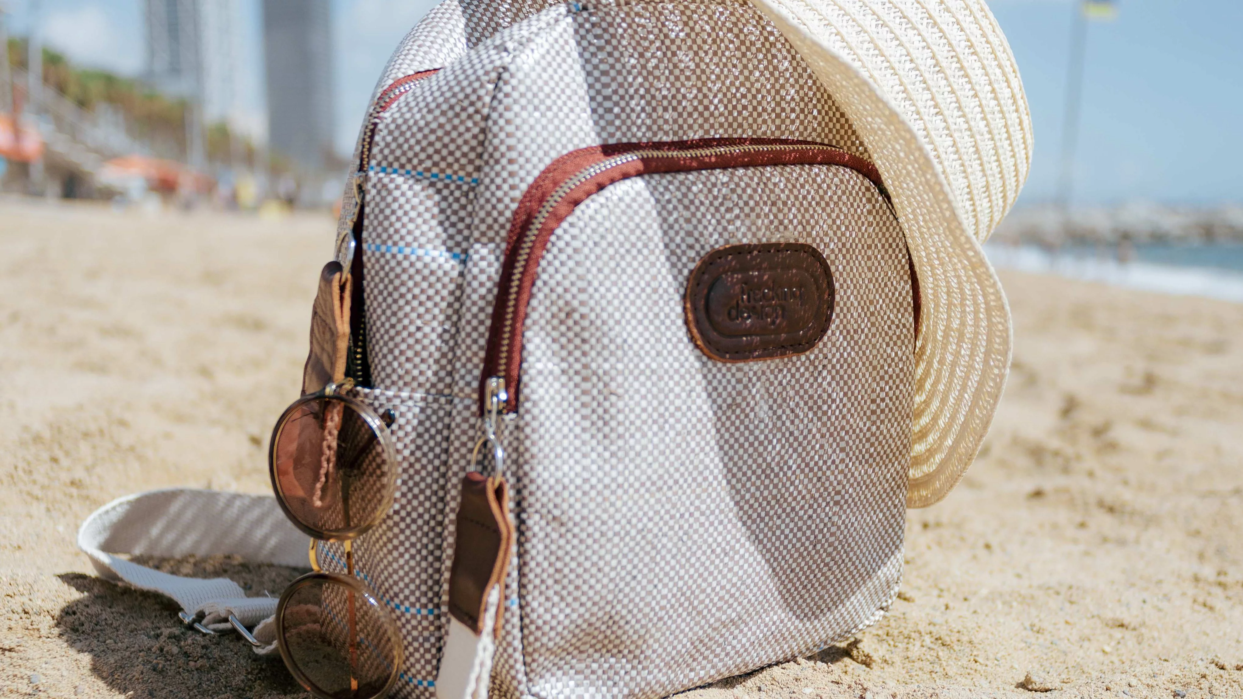 Fracking Design, la empresa que transforma residuos de big Bags en ...