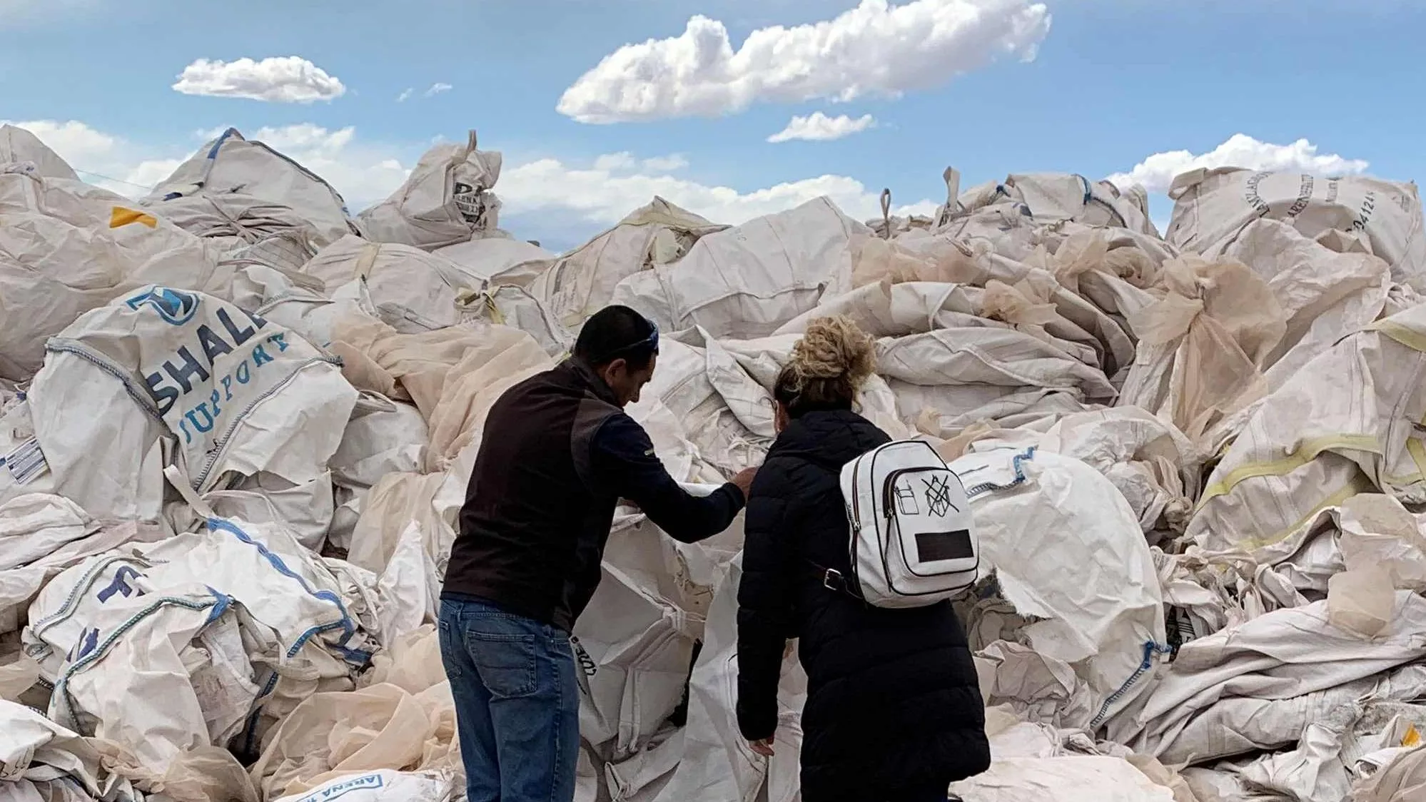 Fracking Design, la empresa que transforma residuos de big Bags en ...